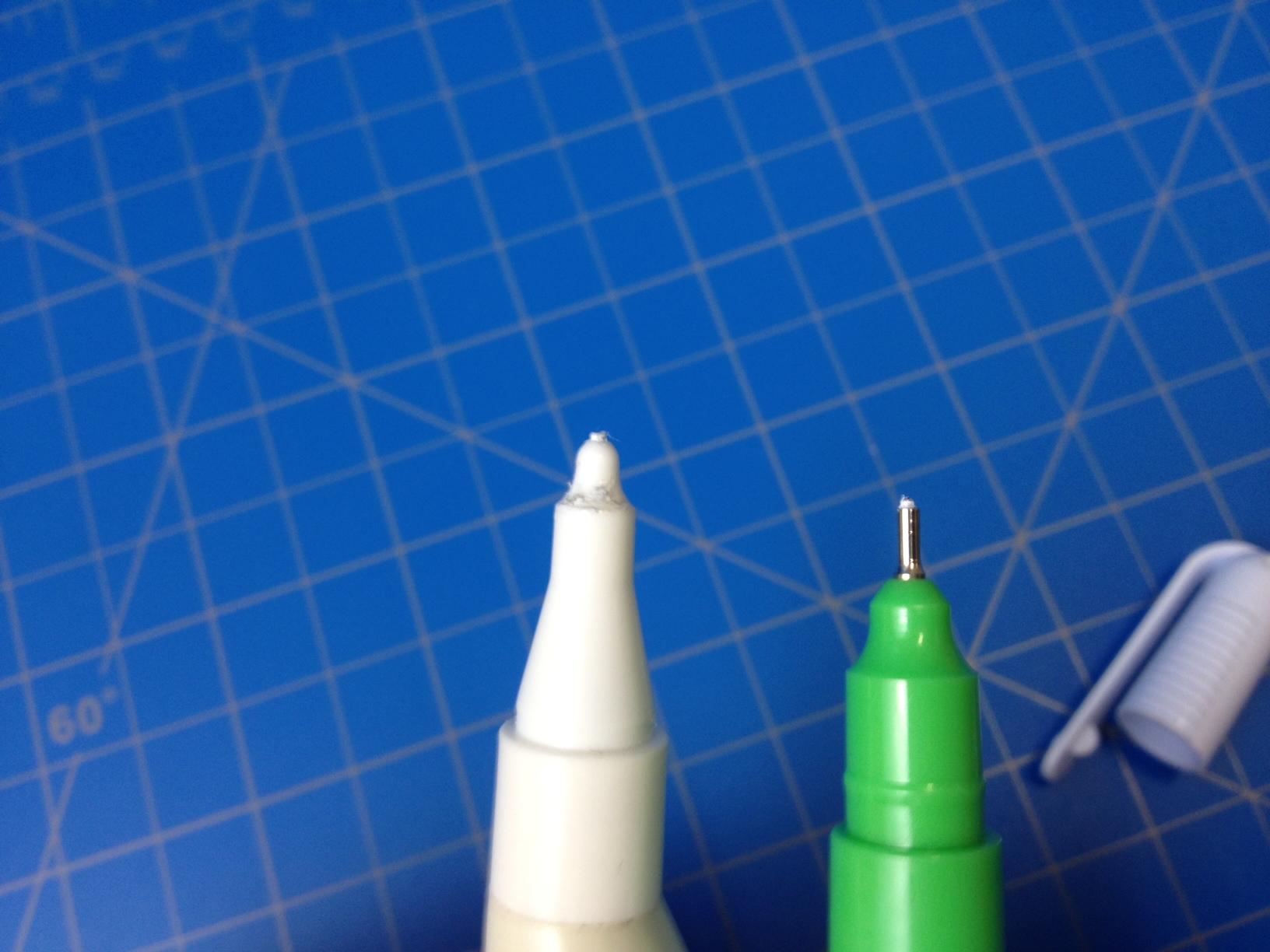 Comparison – Wite-Out Vs. Liquid Paper pens (Shake n’ Sqeeze ...